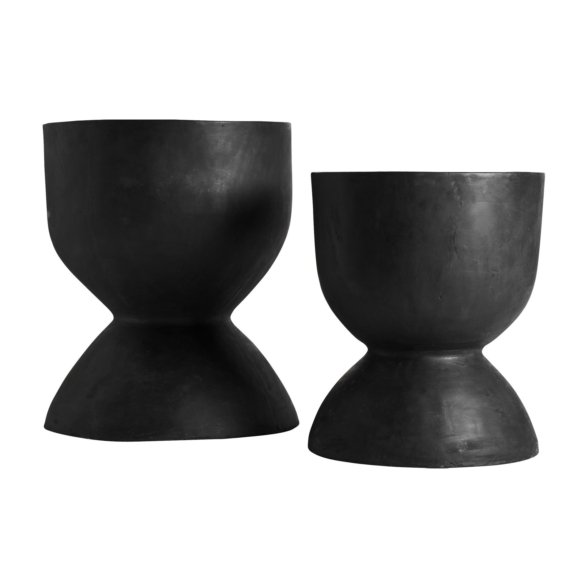 Blaghe Black Terracotta Amphora Vase - Set of Two – Maison Rêves UK